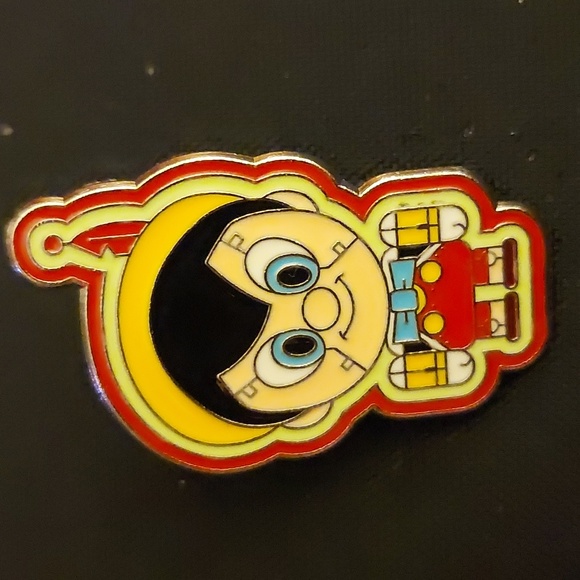 Disney | Jewelry | Disney Pinocchio Pin | Poshmark